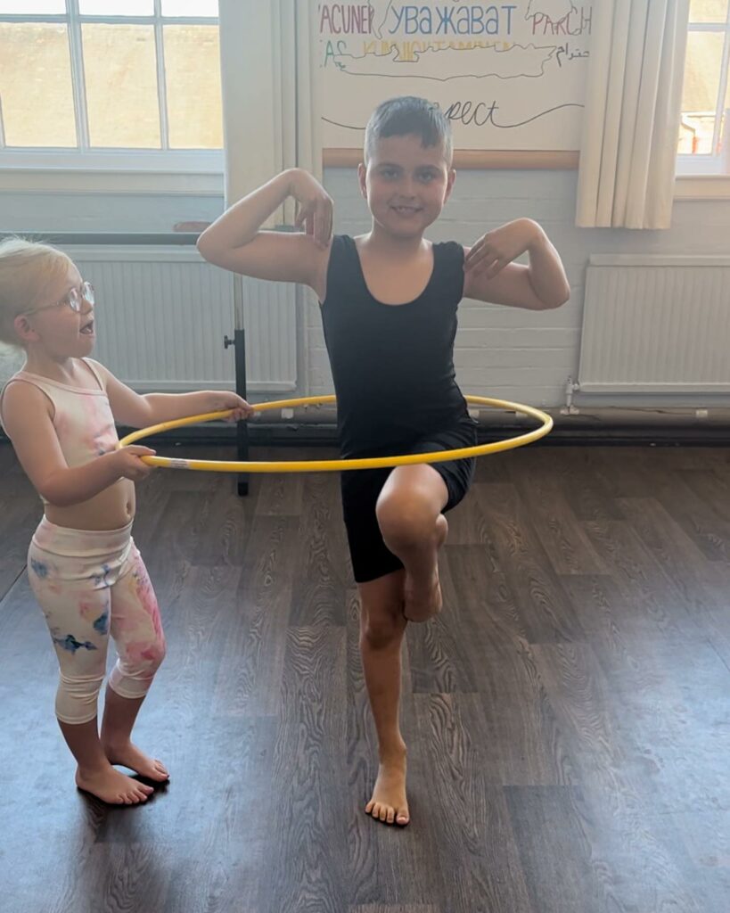 Juniors Mastering the Perfect Pirouette - Dance Central